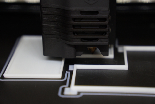 金属3Dプリンターの造形方式｜種類・特徴・選び方を解説（PBF/DED/FDM/BJT） | アイアール技術者教育研究所